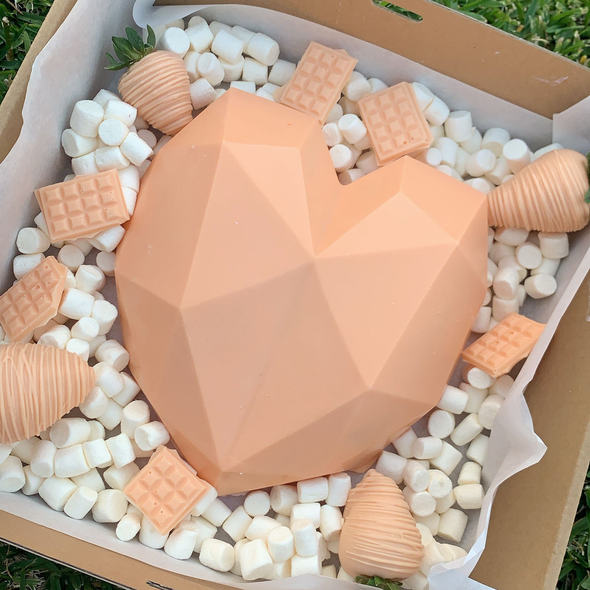Heart Smash Box - All Boxed Out AU
